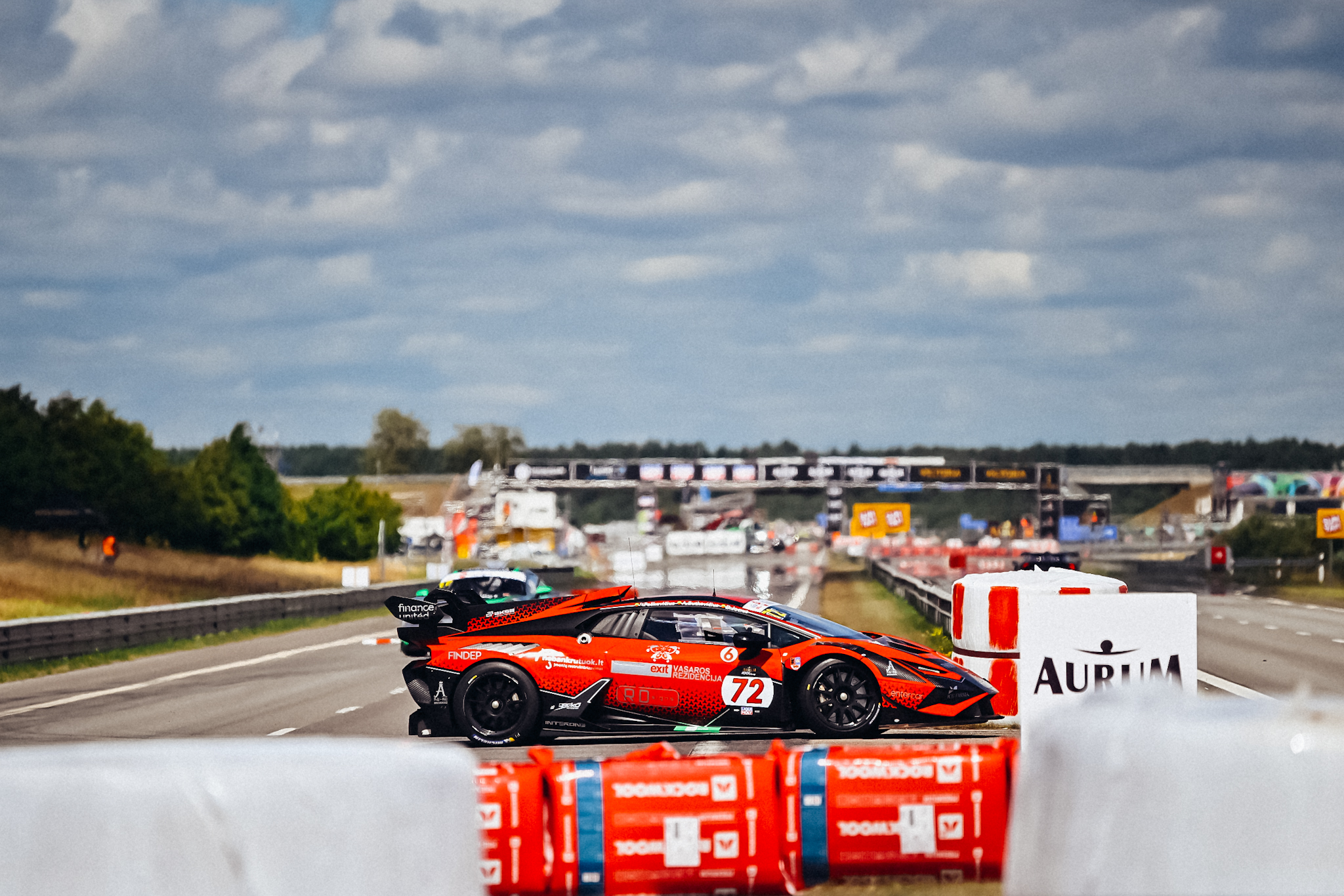 Dalyvauti 25-osiose „Aurum 1006 km powered by Hankook“ lenktynėse“ jau ...